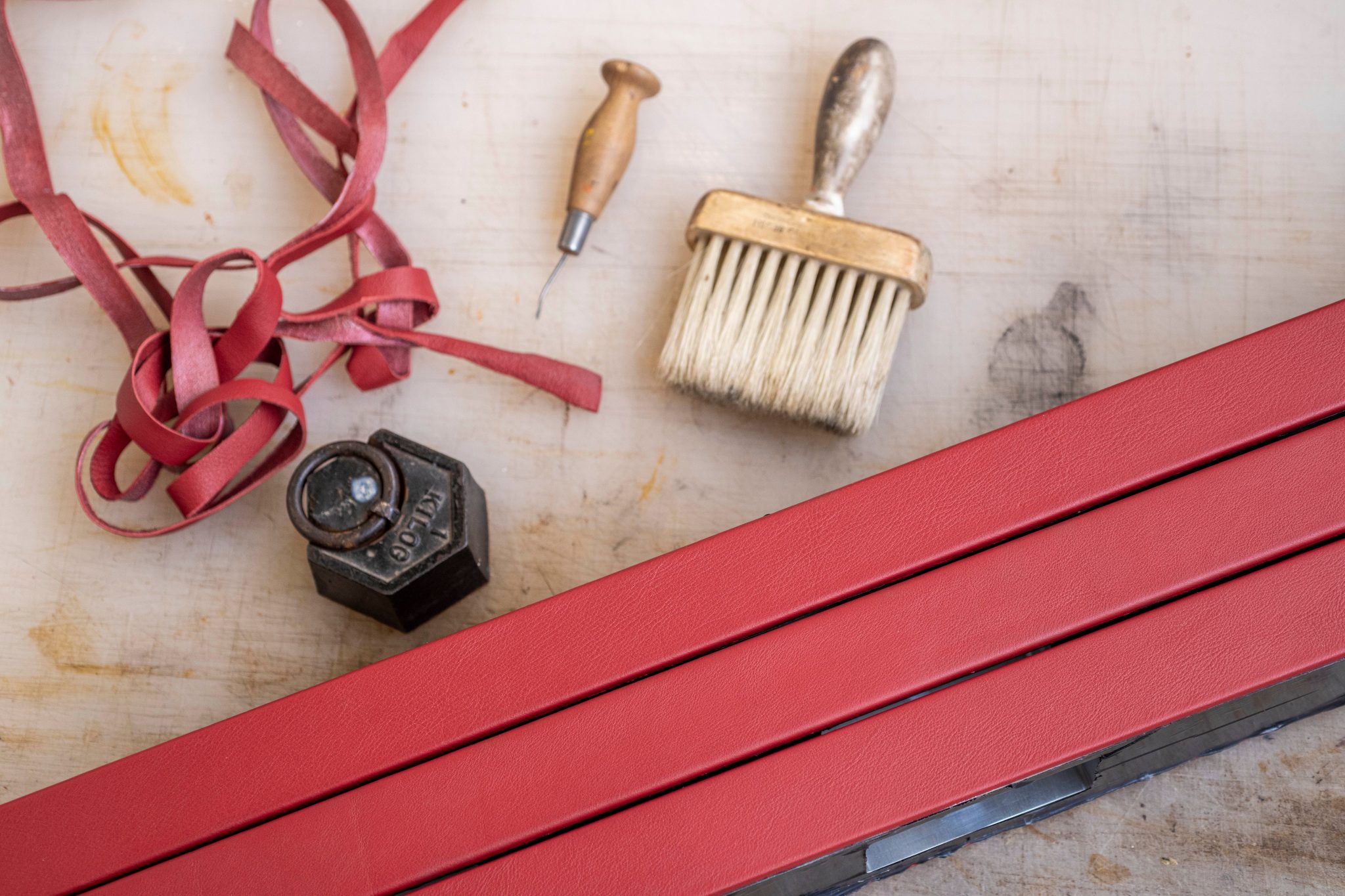 Heatherwick Friction Table - Bill Amberg Studio